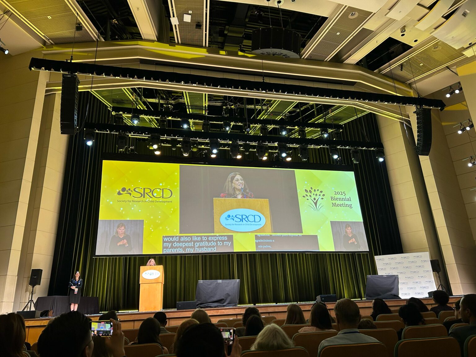 Professor Nirmala Rao receives the SRCD Distinguished Contributions to ...